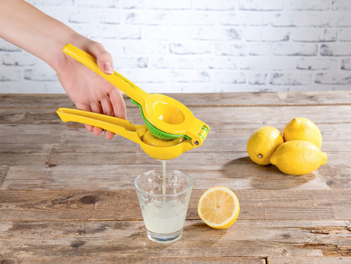 Presse-citron manuel pour Citrons jaune : Préparation Boisson d'Été ...
